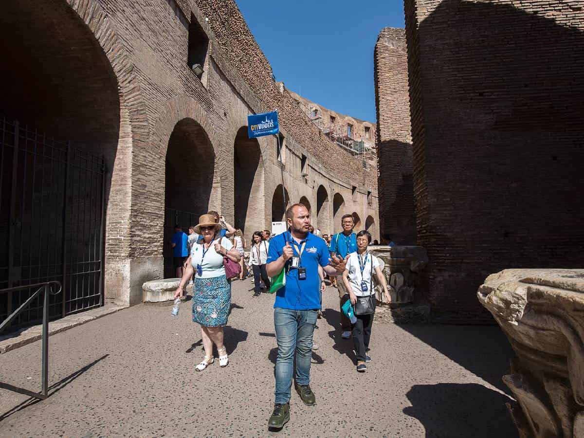 Rome Colosseum Tour with Roman Forum and Palatine Hill - Dark Rome